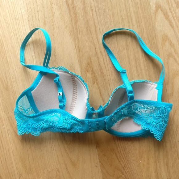 b.tempt'd | Intimates & Sleepwear | Btemptd By Wacoal Demi Countour Bra ...